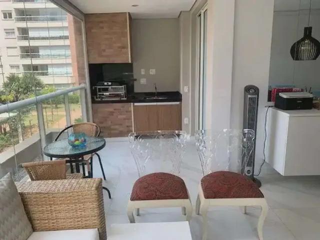 Apartamento para Locação em Santana de Parnaíba/SP Tamboré 3 Quartos