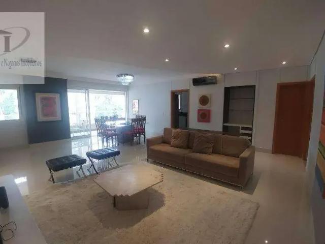 Apartamento para Locação em Santana de Parnaíba/SP Tamboré 3 Quartos