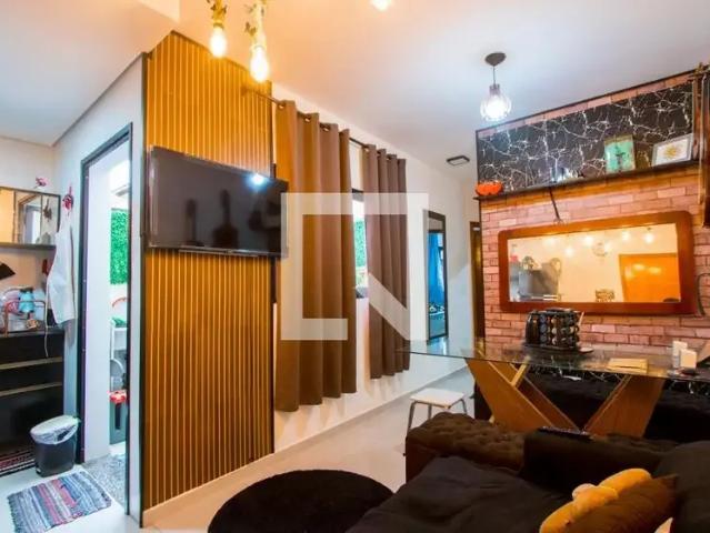 Apartamento para Locação em Santo André/SP Jardim 2 Quartos