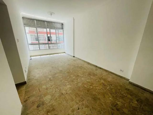 Apartamento para Locação em Santos/SP Boqueirão 2 Quartos