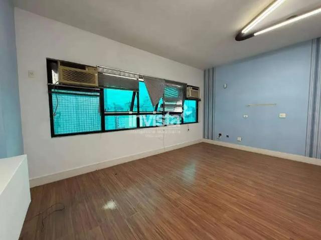 Apartamento para Locação em Santos/SP Centro