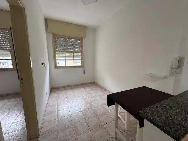 Apartamento para Locação em Santos/SP Embaré 1 Quartos