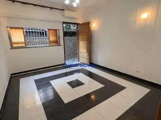 Apartamento para Locação em Santos/SP Embaré 2 Quartos