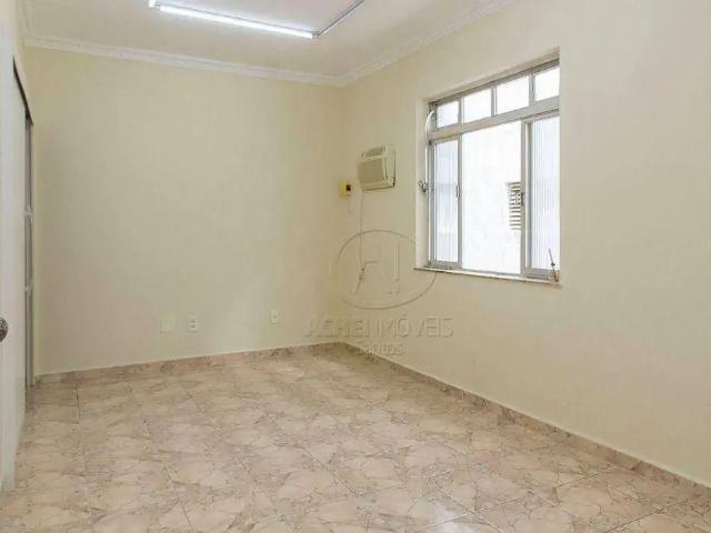 Apartamento para Locação em Santos/SP Embaré 2 Quartos