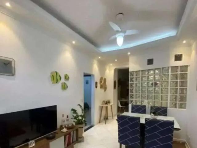 Apartamento para Locação em Santos/SP Embaré 2 Quartos