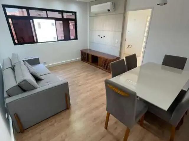 Apartamento para Locação em Santos/SP Embaré 2 Quartos