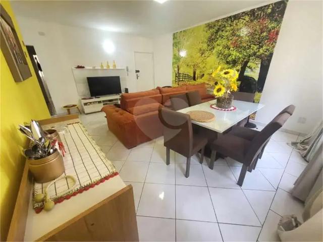 Apartamento para Locação em Santos/SP Gonzaga 2 Quartos