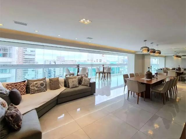 Apartamento para Locação em Santos/SP Gonzaga 4 Quartos