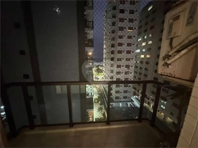 Apartamento para Locação em Santos/SP Ponta da Praia 2 Quartos