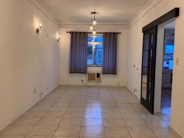 Apartamento para Locação em Santos/SP Ponta da Praia 2 Quartos