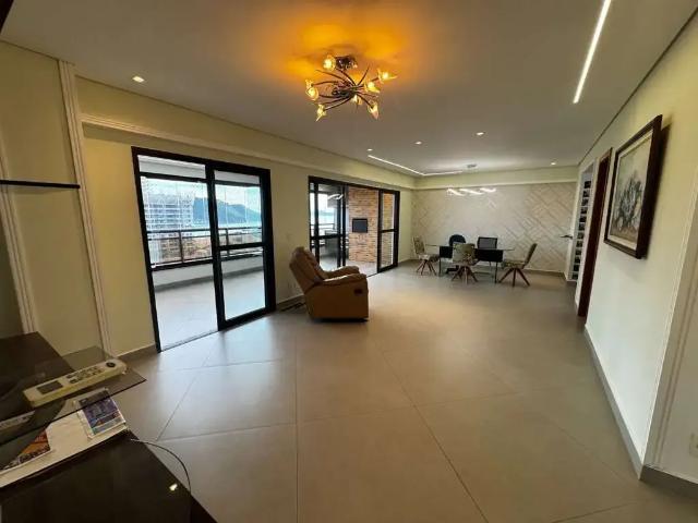 Apartamento para Locação em Santos/SP Ponta da Praia 3 Quartos