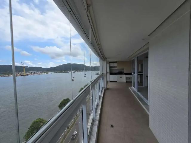 Apartamento para Locação em Santos/SP Ponta da Praia 3 Quartos