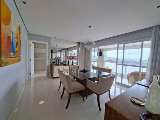 Apartamento para Locação em Santos/SP Ponta da Praia 3 Quartos