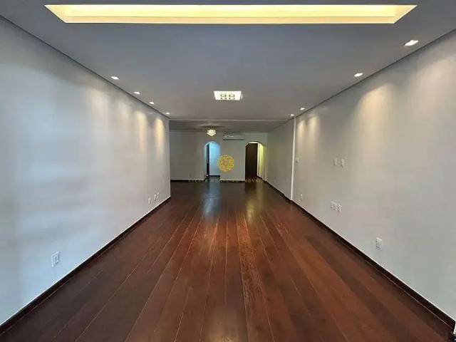 Apartamento para Locação em Salvador/BA Ondina 4 Quartos