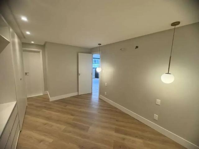 Apartamento para Locação em Salvador/BA Alphaville I 2 Quartos