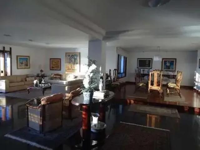 Apartamento para Locação em Salvador/BA Rio Vermelho 6 Quartos