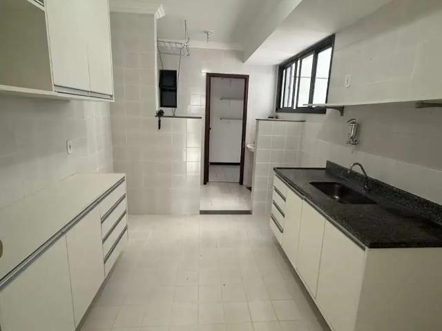 Apartamento para Locação em Salvador/BA Stiep 3 Quartos