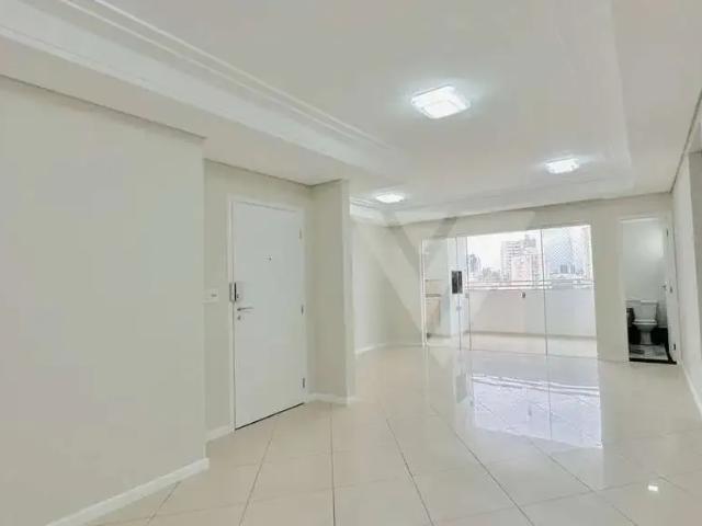 Apartamento para Locação em Sorocaba/SP Jardim Paulistano 3 Quartos