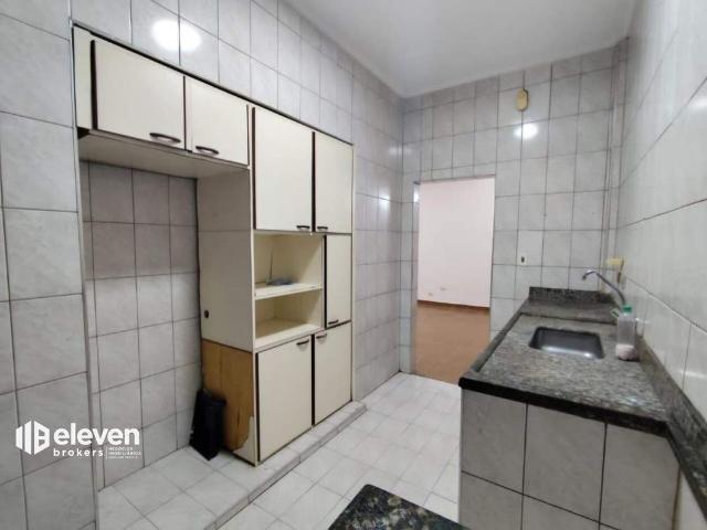 Apartamento para Locação – Gonzaga / 3 Dormitórios / Térreo / 1 Quadra da Praia | Cód.: 13139