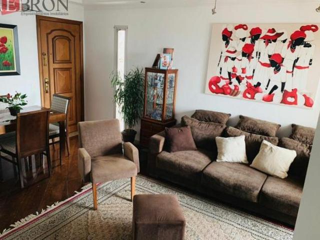 Apartamento para locação na Vila Azevedo