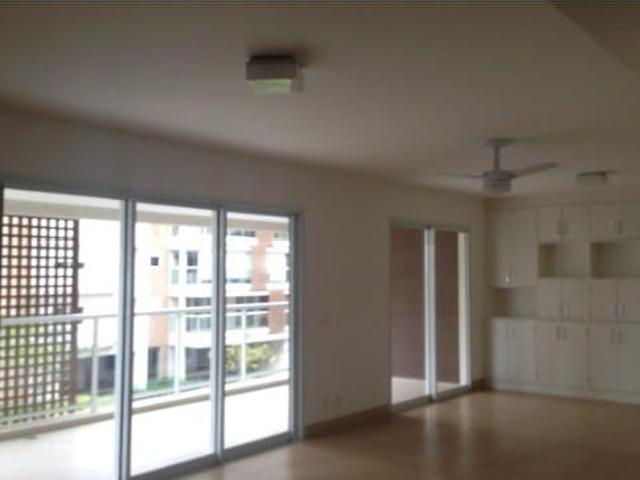 Apartamento para locação na Chácara Santo Antônio Zona Sul