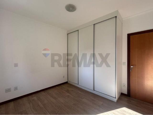 Apartamento para locação na Rua Assis Figueiredo