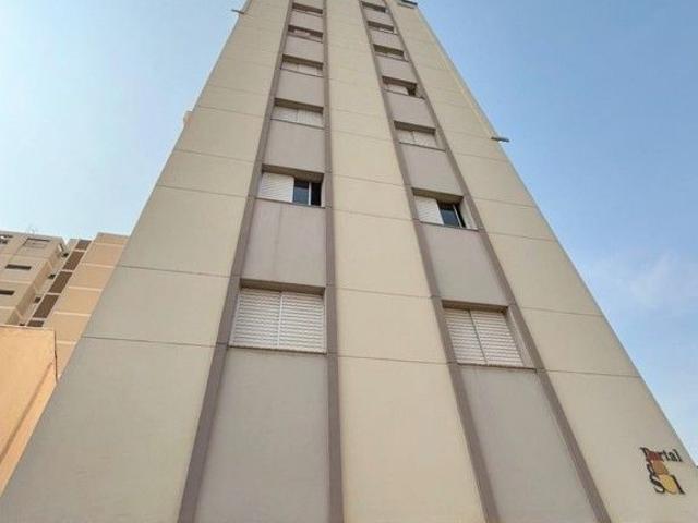 Apartamento para alugar com 3 quartos no Centro, Londrina/PR