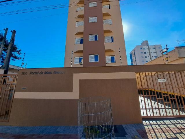 Apartamento para locação no bairro Centro de Londrina com 90m