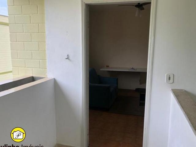 Apartamento para locação no Centro de Peruibe SP: 2 quartos, 1 sala, 1 banheiro e vaga de garagem!