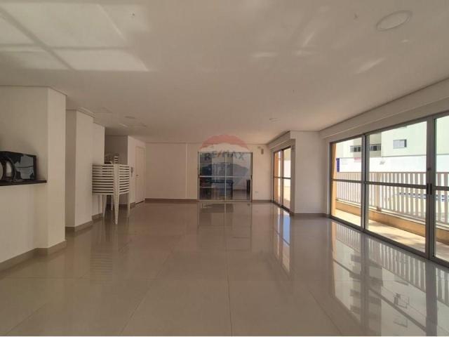 Apartamento para locação no Floradas de São José, 90m², varanda, 3 dormitórios com suíte