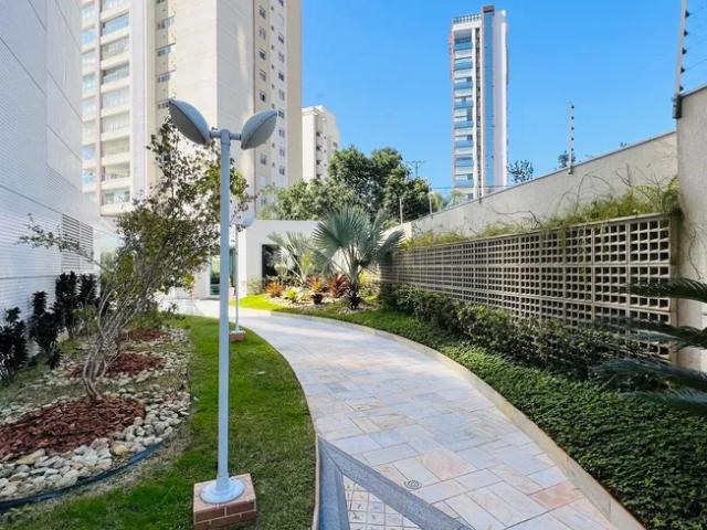 Apartamento para locação no Jardim Anália franco com 244 m² com 3 suítes e 5 vagas