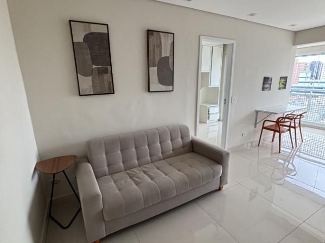 Apartamento para Locação, São José dos Campos / SP, bairro Centro, 1 dormitório, sendo 1 suíte, 1 vaga de garagem, área total 37,00 m²