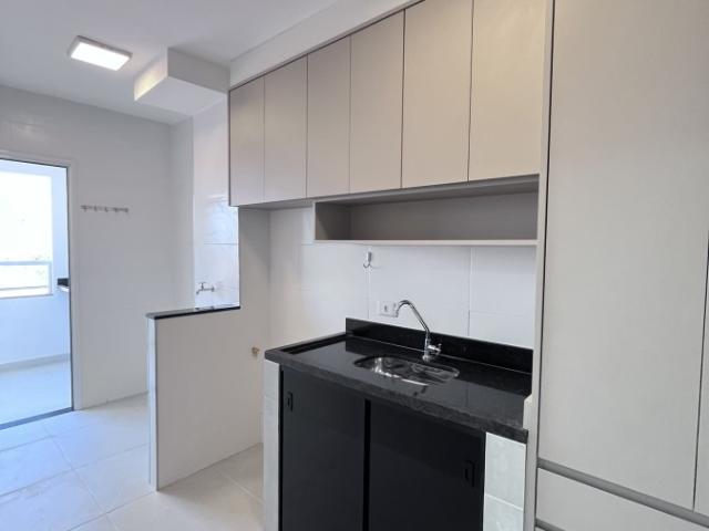 Apartamento para Locação, São José dos Campos / SP, bairro Monte Castelo, 2 dormitórios, sendo 1 suíte, 2 banheiros, 1 vaga de garagem, área total 63,00 m²