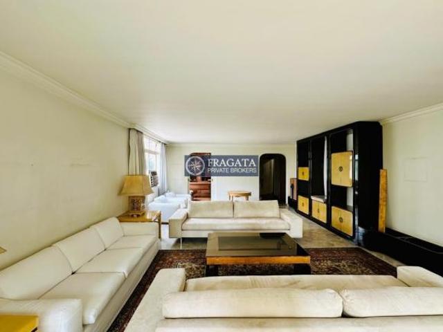APARTAMENTO PARA REFORMA AO LADO DA OSCAR FREIRE !