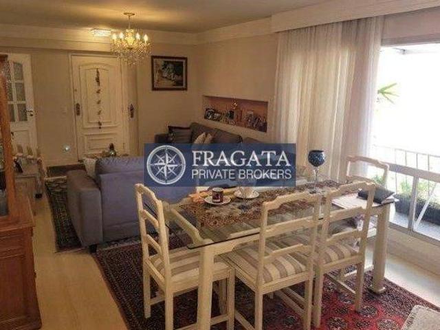 Apartamento para reformar de 130m² 3 suítes e 2 vagas Jardim América/SP