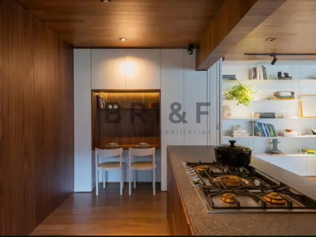 Apartamento para revenda 209m² na planta 4 dormitórios, andar alto, office privativo, 3 vagas