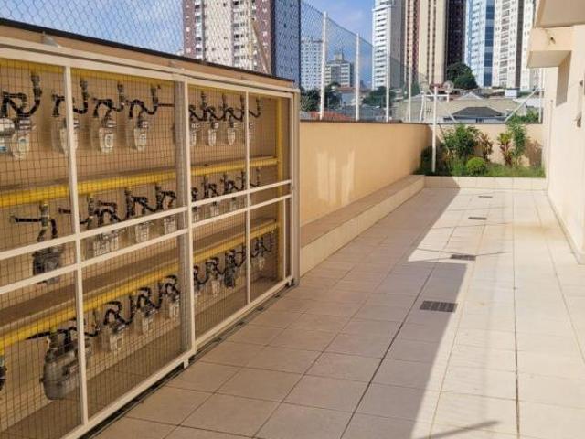 Apartamento para venda mobiliado, com 63 m² de área útil, 2 quartos e 1 vaga de garagem