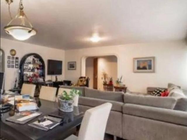 Apartamento para venda na Alameda Campinas com 170 m²