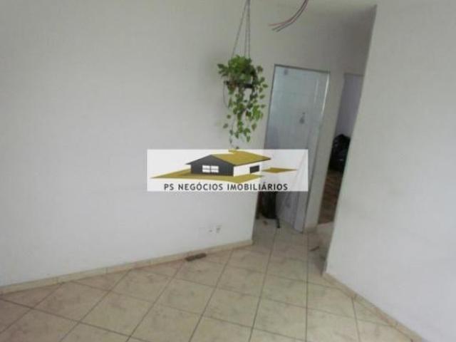 Apartamento para venda na Vila Cariosa