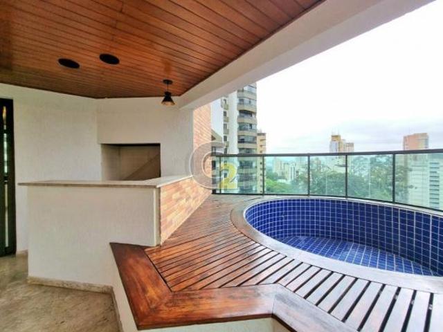 Apartamento para venda na Vila Suzana com 4 quartos sendo 4 suites, 4 vagas