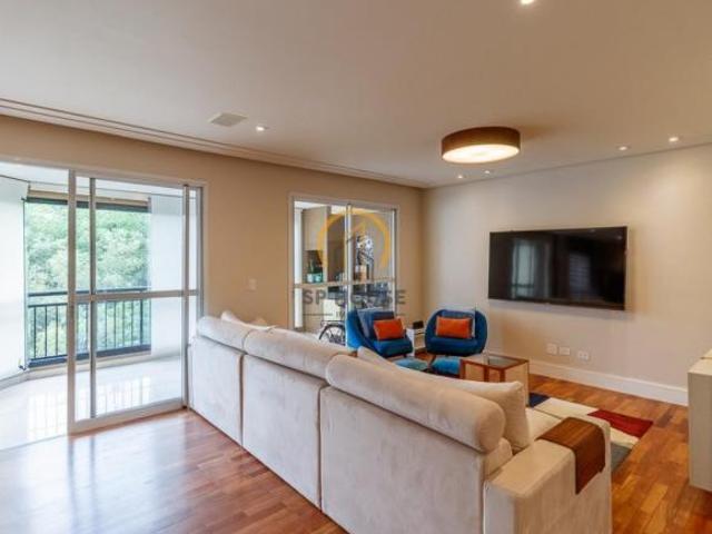 Apartamento para venda na Vila Suzana, 3 suítes, 4 vagas, 137m²