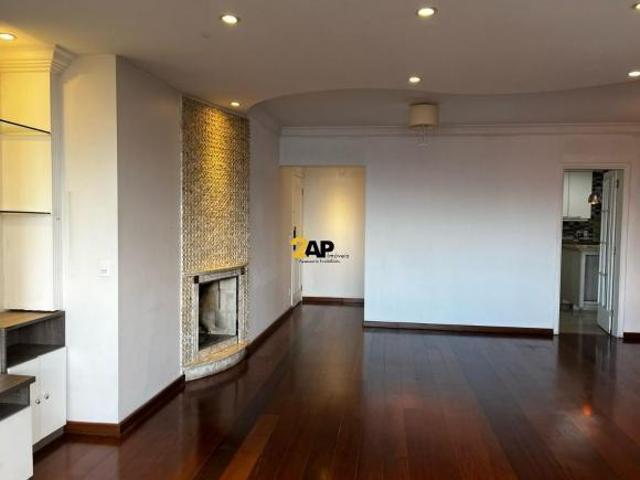 Apartamento para venda no Morumbi sendo 189m², 4 quartos sendo 3 suítes, 2 vagas