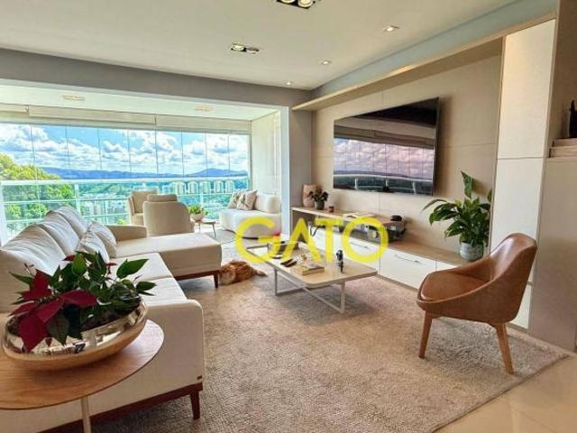 Apartamento para venda no Alphaville em Santana de Parnaíba/SP