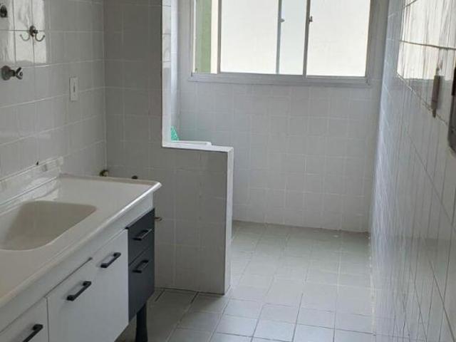 Apartamento Para Venda no Bairro Paraventi