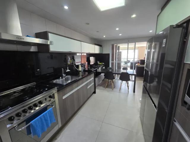 Apartamento para Venda no Condomínio Edifício Galleria Mooca, rua Chamantá, 1.227