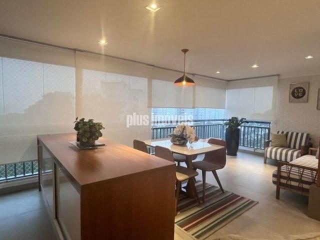 Apartamento para venda no Condomínio Evolve Morumbi, 122m2 com 3 Suítes e 2 Vagas demarcadas e sol