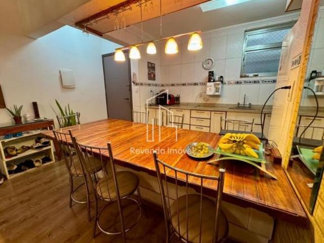 Apartamento para venda no Condomínio Rego Freitas localizado na Rua Rego Freitas, 530