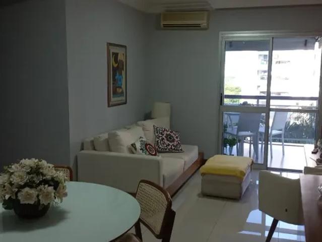 Apartamento para venda no condomínio Rio2 com 85 m², andar alto, sol da manhã e 2 quartos