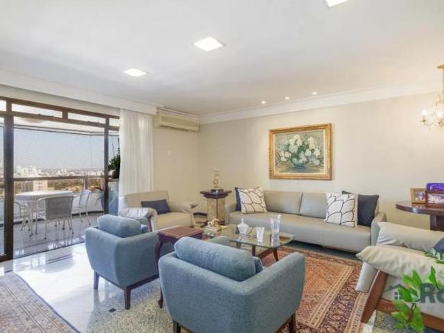 Apartamento para venda, no Edf. Fontana Di Trevi, 4 suítes, Quilombo, Cuiabá
