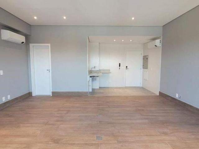 Apartamento para venda no Itaim Bibi com 42 m², 1 quarto sendo suíte e 1 vaga de garagem